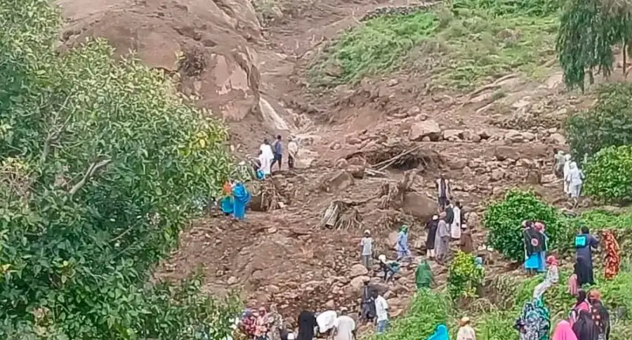 Sudán: más de 1000 muertos por un deslizamiento de tierra que arrasó la ...